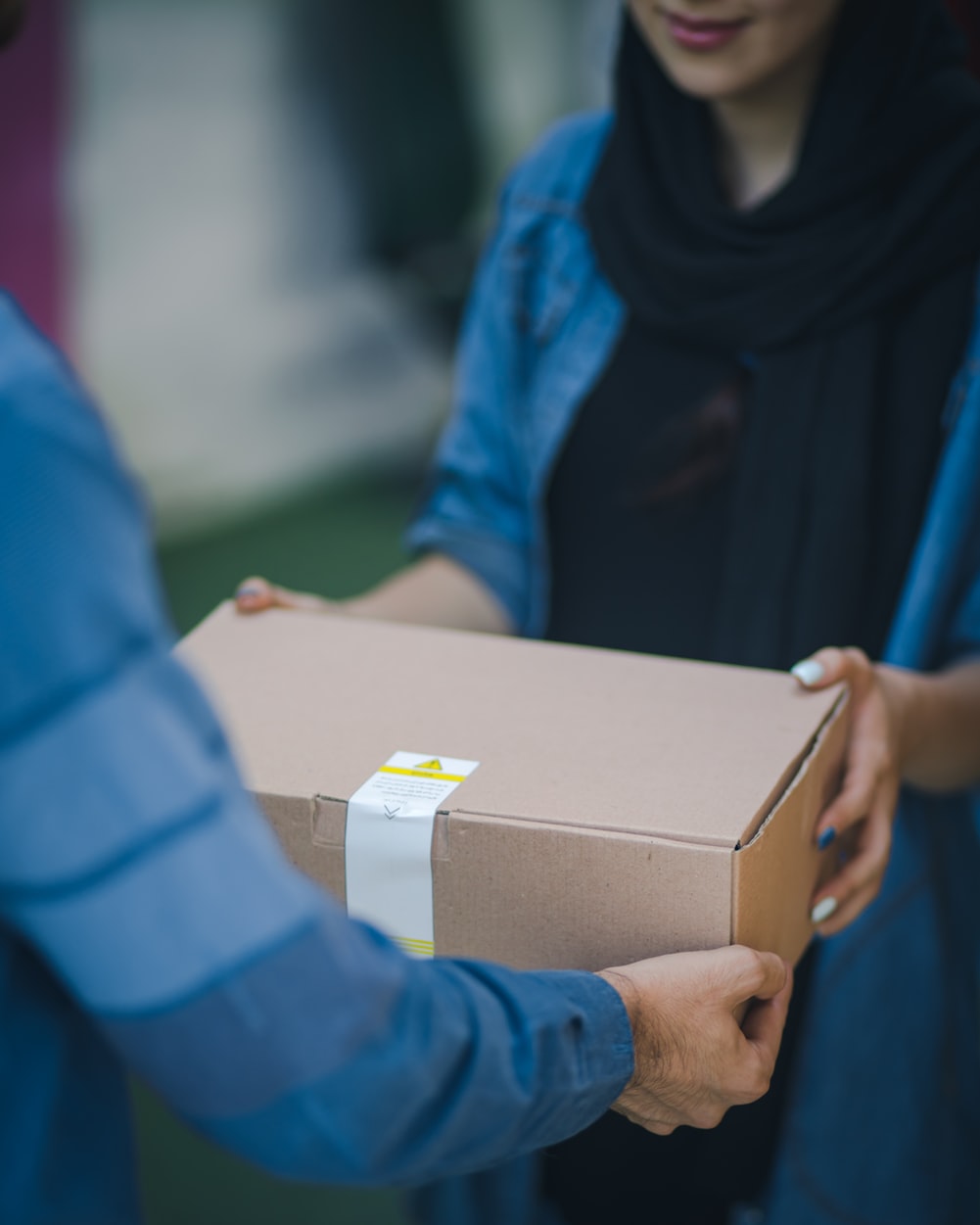 Top 5 Shipping Tips for Small Businesses | Ownr Blog