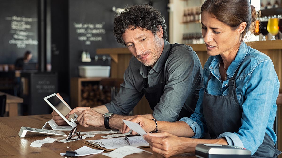 A Beginner's Guide to Small Business Deductions | Ownr Blog